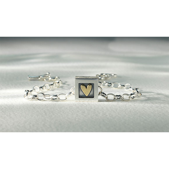 Fine Jewellery by Alan Ardiff | The Cat & The Moon